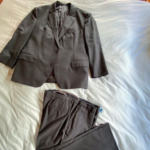 Hugo Boss | Suits & Blazers | Hugo Boss Suit 46s | Poshmark